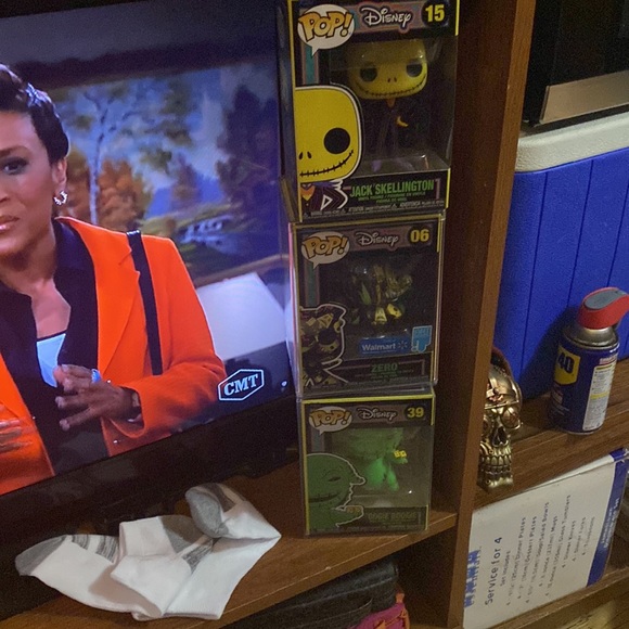 Funko | Other | Lot Of 5 Funko Pops Includes A Lot Of Very Valuable ...